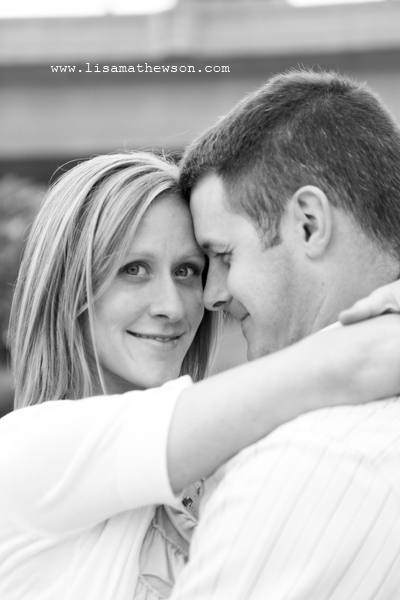 Amanda + Josh | Milwaukee Engagement Photographer » Lisa Mathewson ...